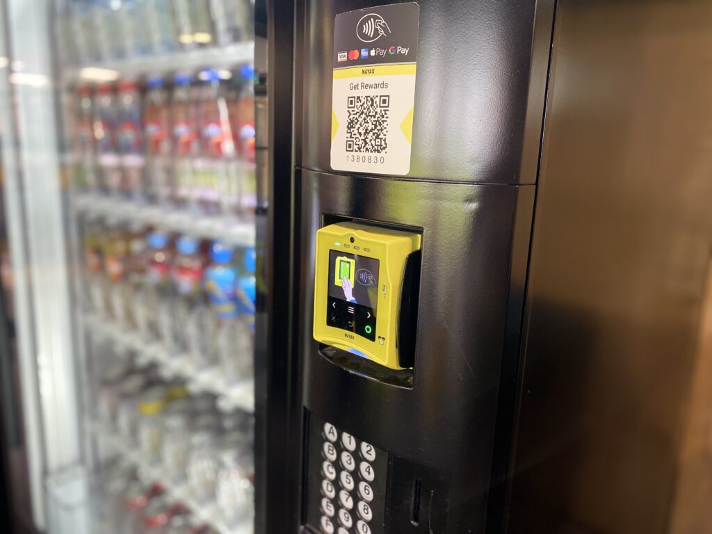 6 easy ways to Maximise Convenience at work with Vending Machines